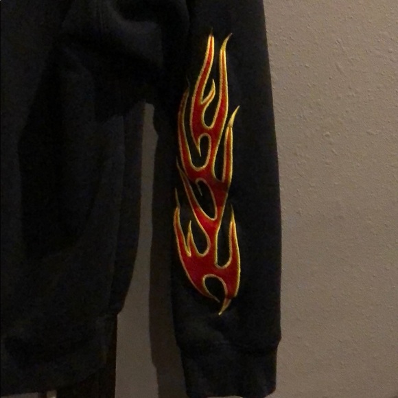 Silver Point | Shirts & Tops | Flame Black Sweatshirt | Poshmark